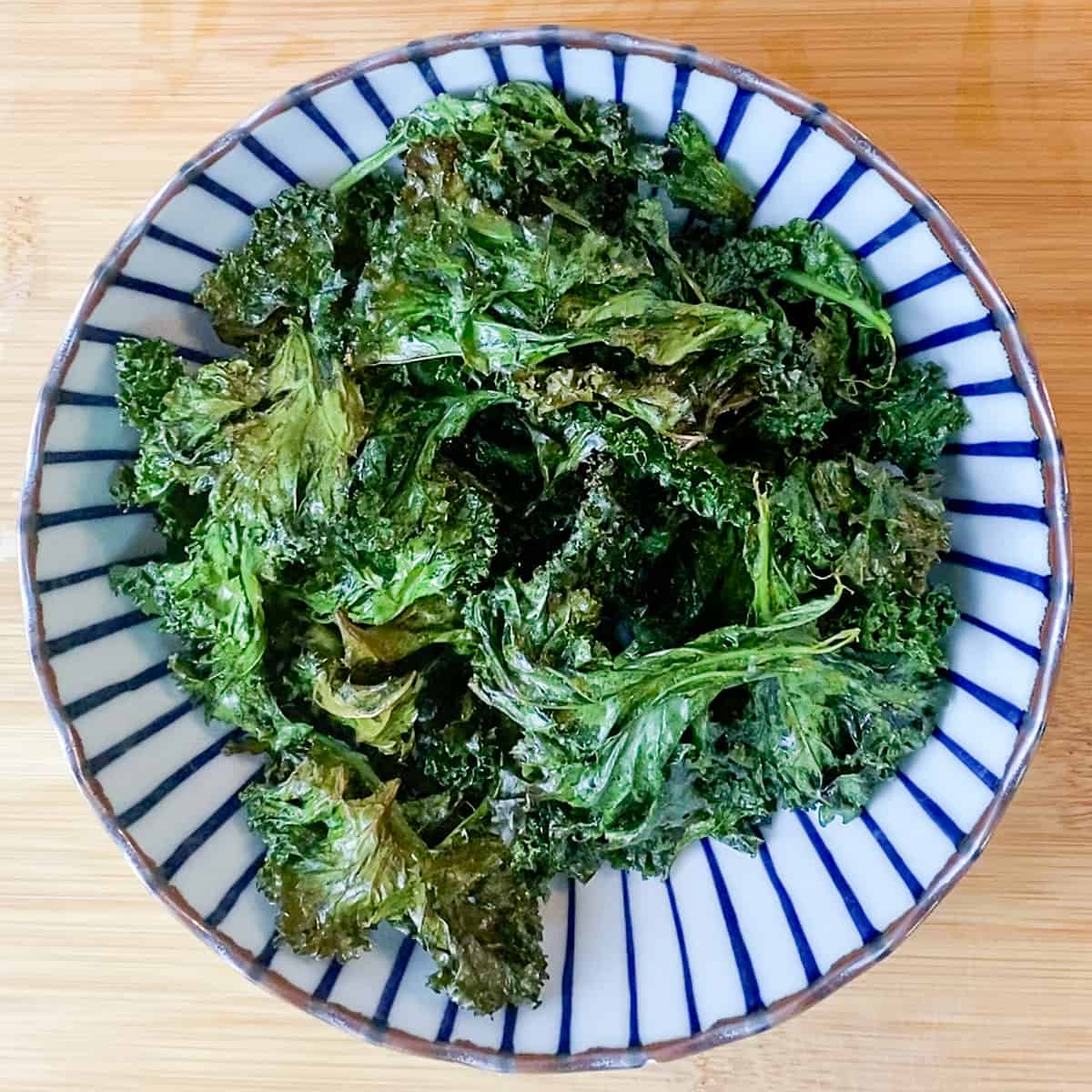 Vegan Cheesy Crispy Kale - Cooking With Camilla